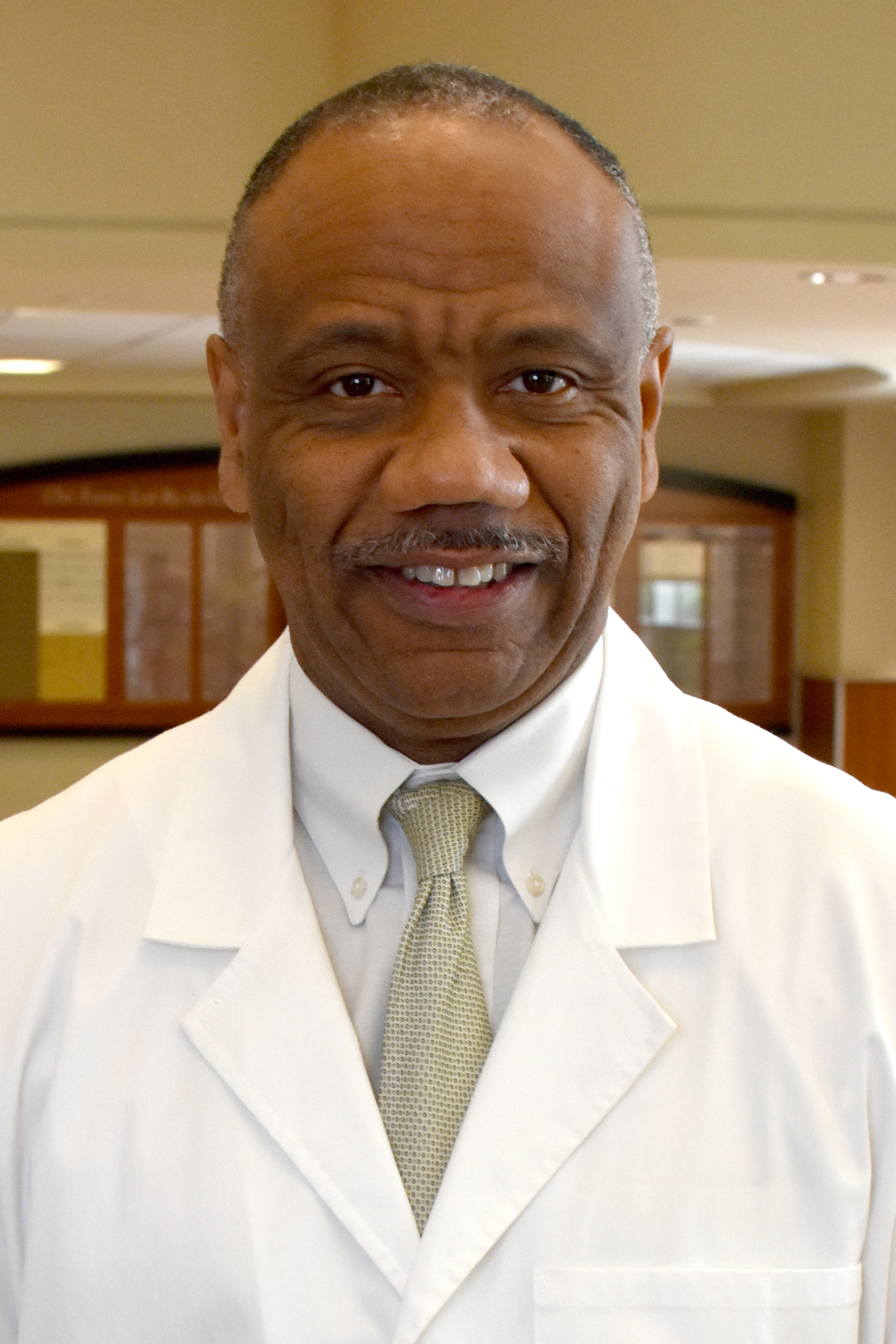 Meet Our Cancer Care Team | Mon Health Medical Center