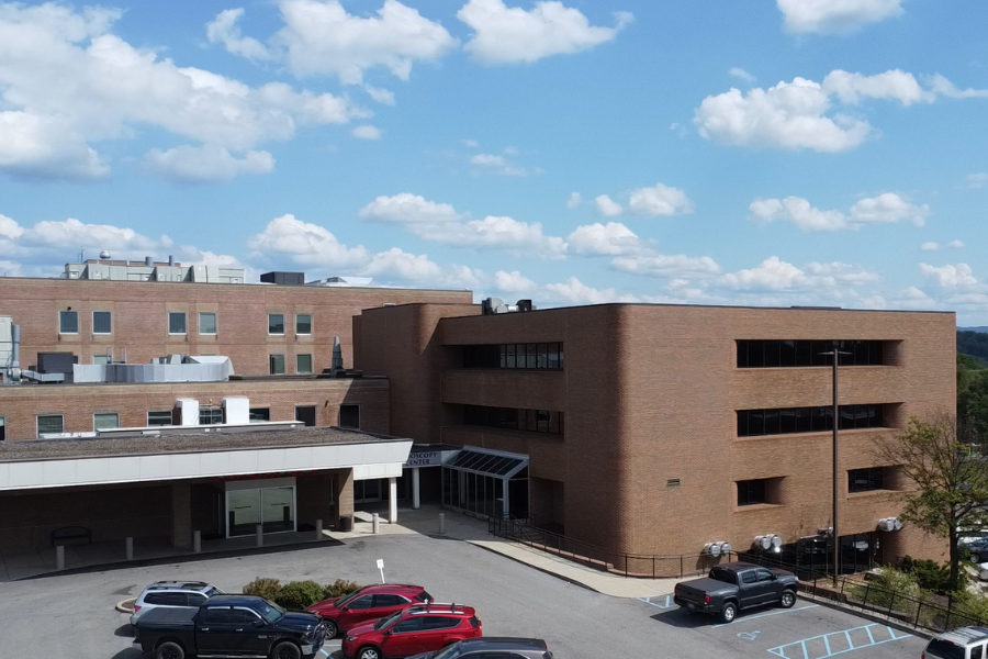 Mon Health Medical Center Registered Nurse Receives DAISY Award ...